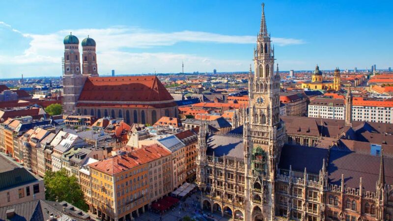 Germany Travel Guide: A Comprehensive Travel Guide to Europe's ...