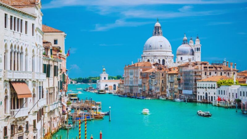 The Best Italy Travel Guide: Top Destinations and Tips for 2024 ...